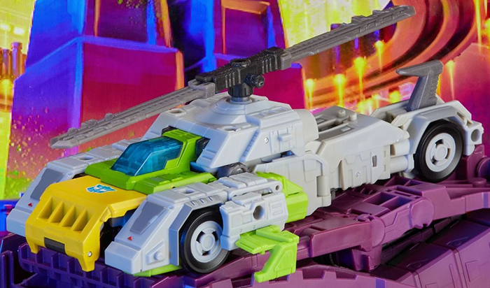 Autobot Springer | Transformers Legacy Figure by Hasbro | Toygeek