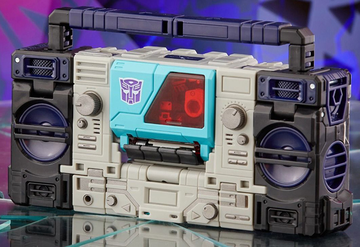 Autobot Blaster IDW Shattered Glass IDW Shattered Glass Voyager Class ...