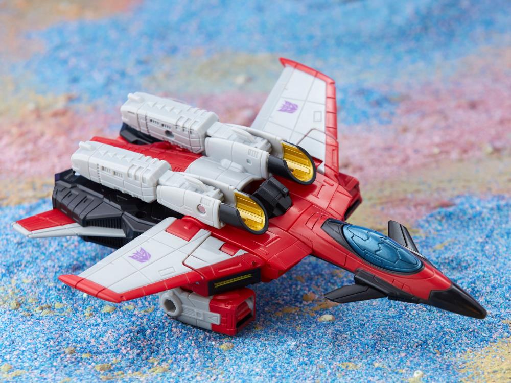 Armada Universe Starscream Legacy Voyager Class | Transformers Generations Legacy