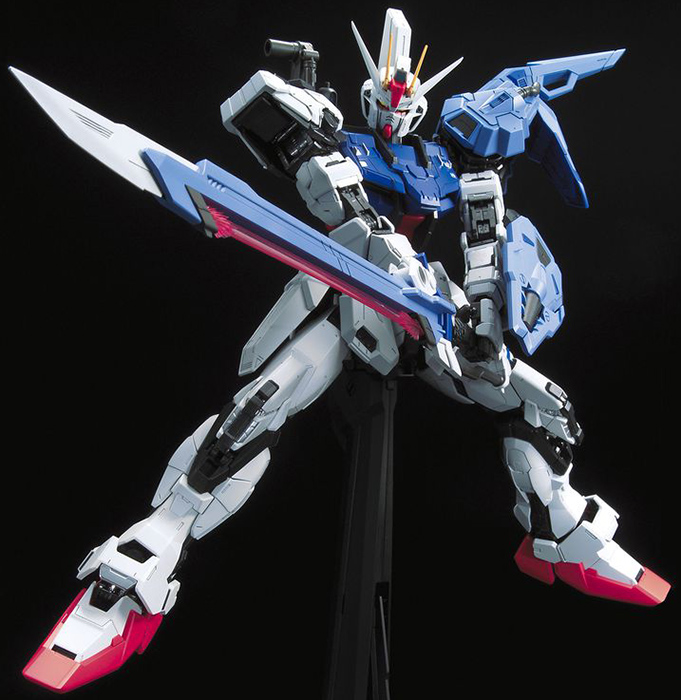 Perfect Strike Gundam Perfect Grade 1/60 Scale Model Kit | Mobile Suit ...