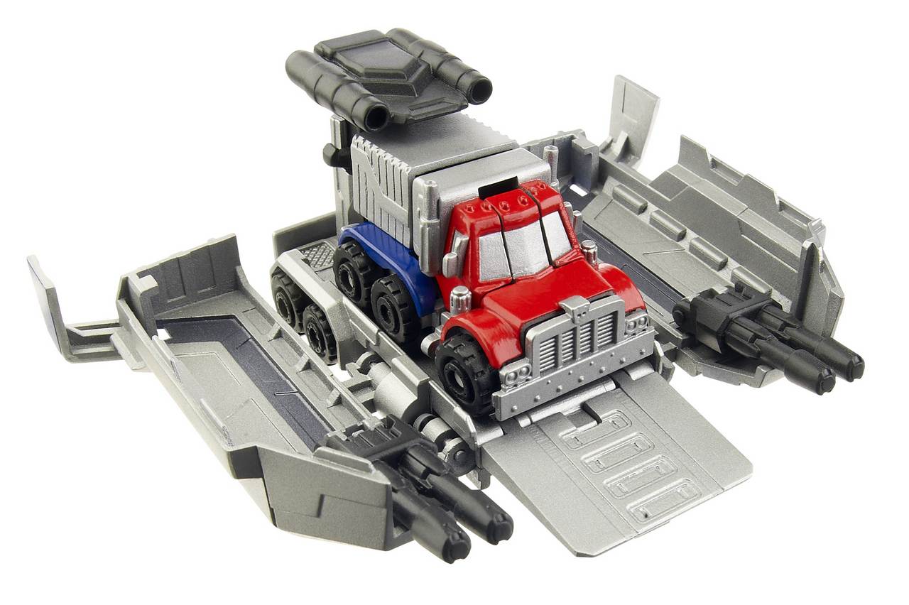 Optimus Prime Launcher | Transformers Bot Shots Figure | Toygeek