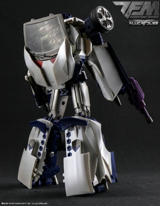 M-02 Carnage | Transformmission Havoc Combiner | TFSource