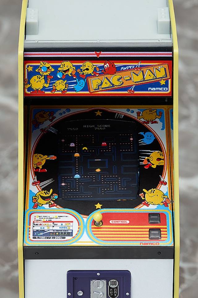 Namco Mini Arcade - 1/12 Scale Pac-Man
