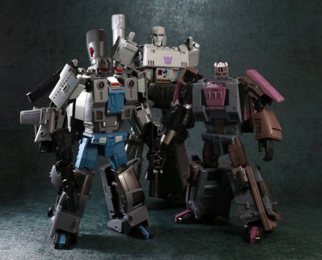 Unique Toys - Ragnaros Combiner - M-04 Broodlord Lashlayer