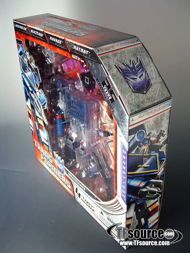 Soundwave with 4 Cassettes SDCC Exclusive | Transformers G1 Reissues ...