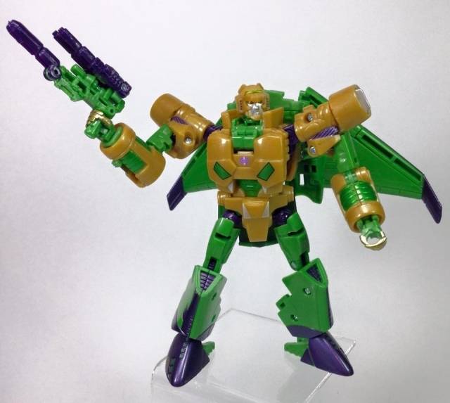 Serpentor | Transformers Subscription Service Figure | Toygeek