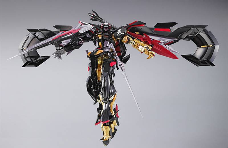 Gold Frame Amatsu Mina | Metal Build Gundam Figure | Toygeek