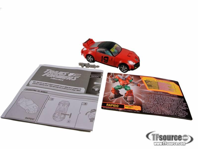 Cindersaur and Rapido Botcon Exclusive | Transformers Convention 2010 ...