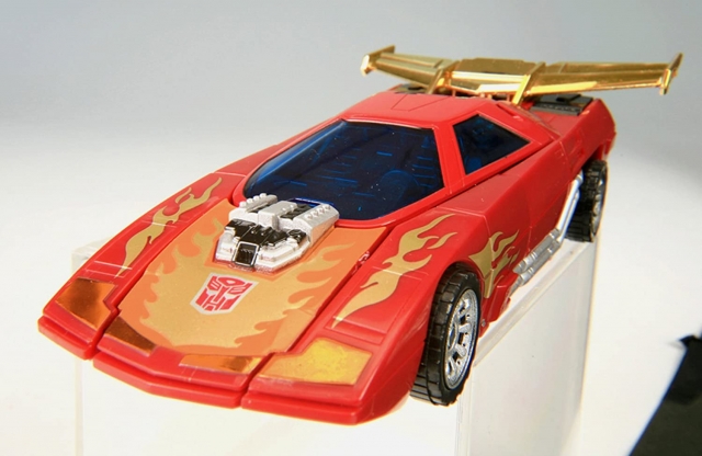 C-05 Hot Rodimus | Henkei Transformers Figure | Toygeek