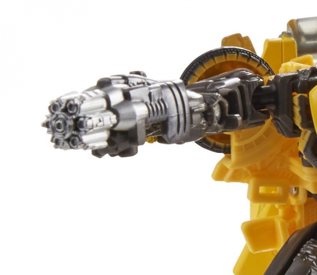 70 Bumblebee B-127 Deluxe Class | Transformers Studio Series | Hasbro