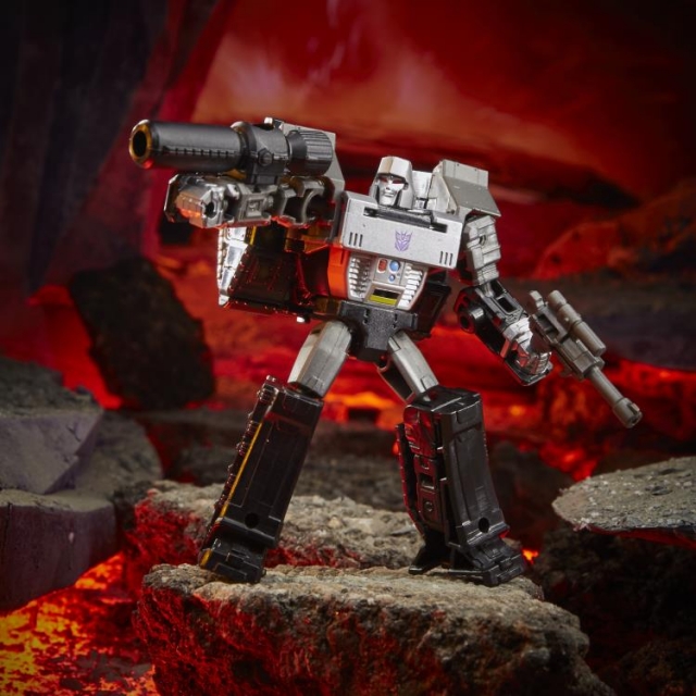 WFC-K13 Megatron | Transformers War for Cybertron Kingdom Chapter