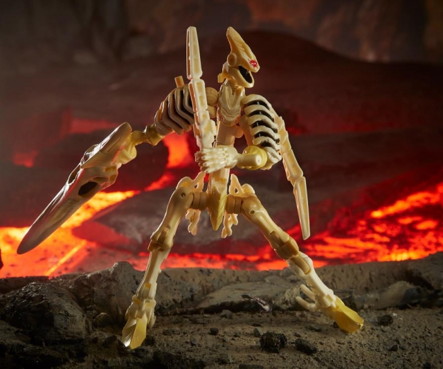 WFC-K25 Wingfinger Deluxe Class | Transformers Generations War for ...