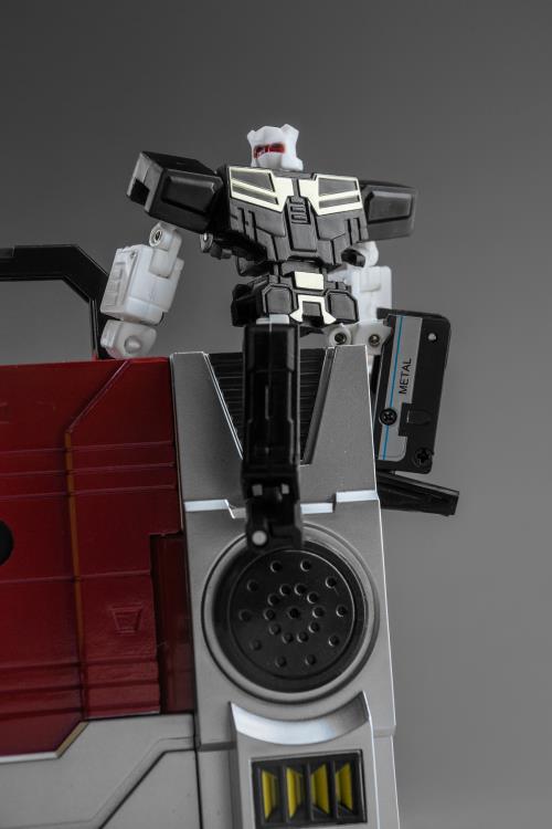 Transistor Pure Red Metallic Version and HiFi | KFC Toys 3rd Party ...