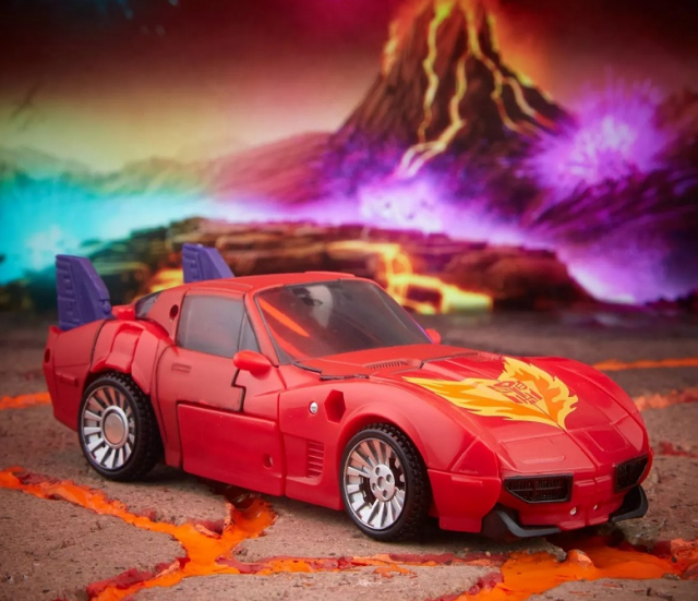 WFC-K41 Autobot Road Rage | Transformers War for Cybertron Kingdom Chapter