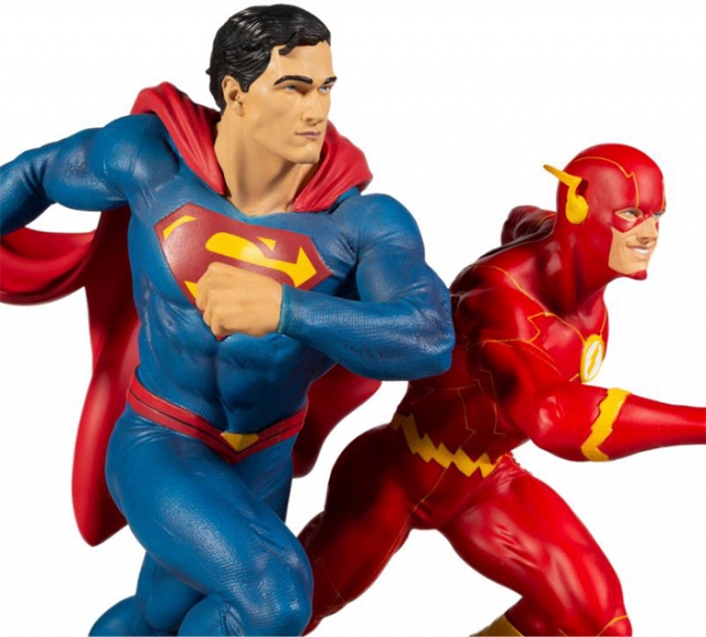 Superman vs. The Flash Limited Edition 1/8 Scale | Superman #199 ...