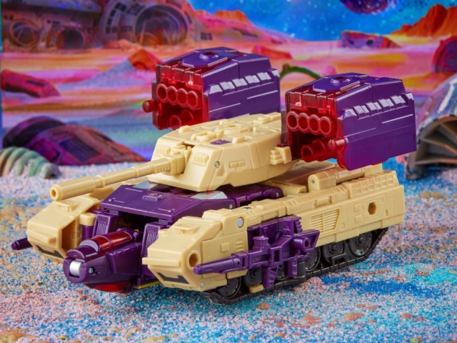 Blitzwing | Transformers Legacy Figure by Hasbro | Toygeek