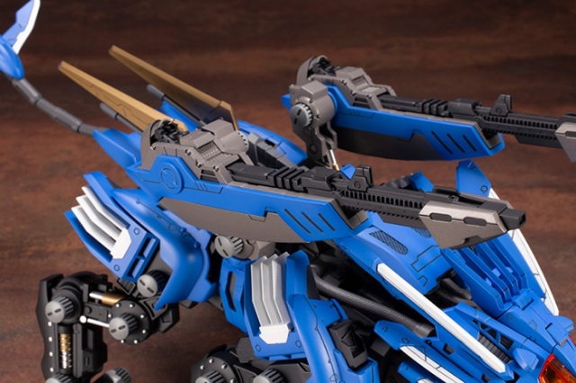 RZ-028 Blade Liger Attack Booster Version | Zoids Model Kit by Takara ...