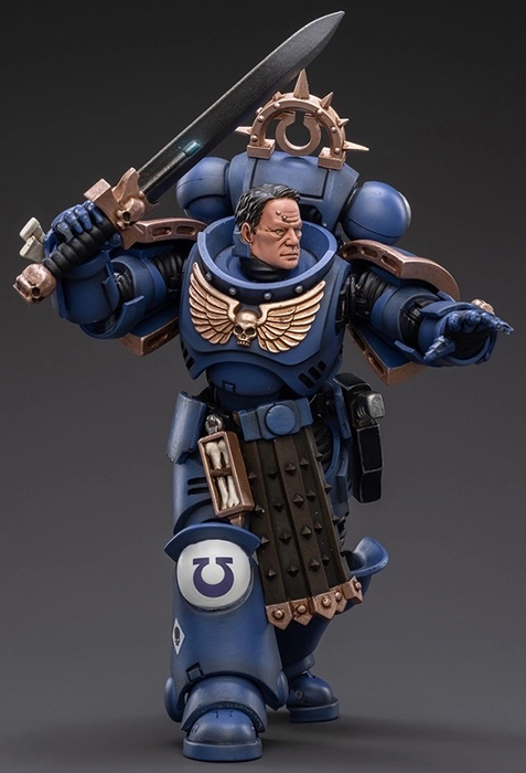 Ultramarines Primaris Lieutenant Amulius 1/18 Scale | Warhammer 40K ...