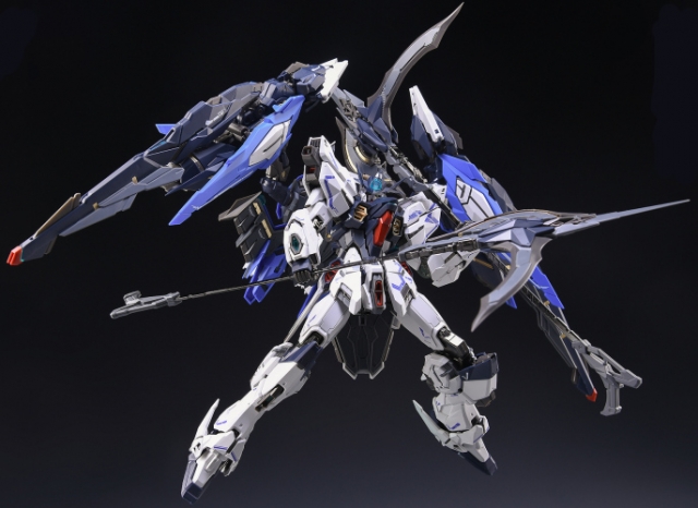 Moonlight Judge 1/100 Scale Model Kit | Zero Gravity