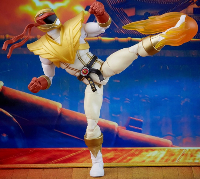 Crimson Hawk Ryu 6-inch Scale Lightning Collection | Power Rangers x ...