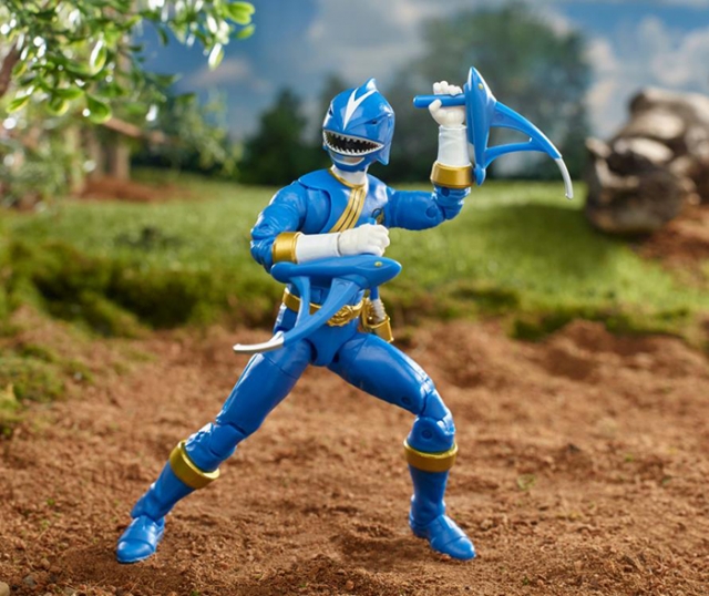 Blue Ranger 6-inch Scale Lightning Collection | Power Rangers Wild ...