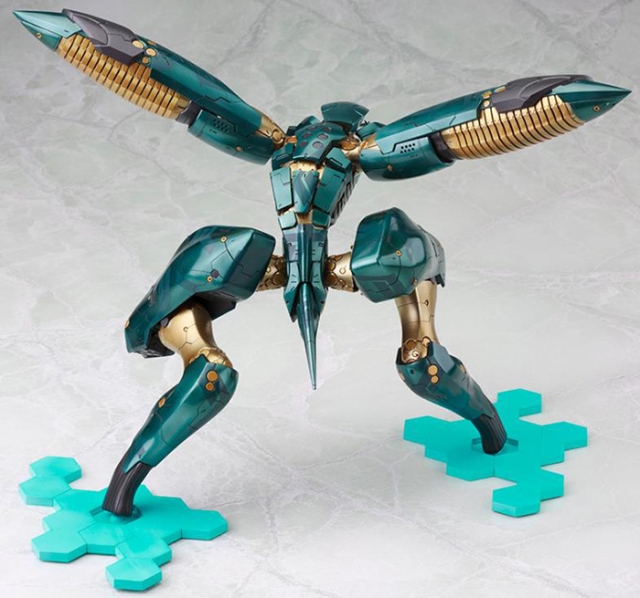 Metal Gear Ray 1/100 Scale Model Kit | Metal Gear Solid 4: Guns of the ...