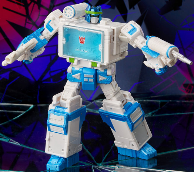 Soundwave IDW Shattered Glass Voyager Class | Transformers Generations ...