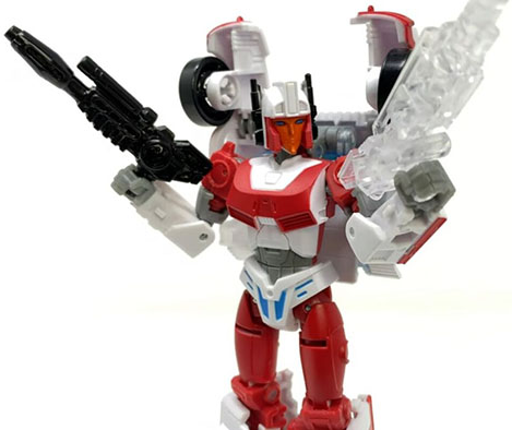 Autobot Minerva Deluxe Class | Transformers Generations Legacy