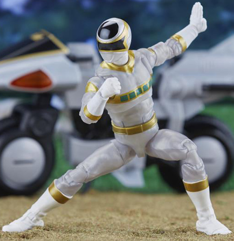 Silver Ranger and Silver Cycle Deluxe 6-inch Scale Lightning Collection ...