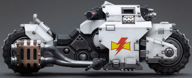 White Scars Raider-Pattern Combat Bike 1/18 Scale | Warhammer 40K | Joy Toy