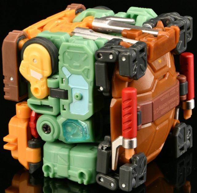 MB-18 Raphael | Teenage Mutant Ninja Turtles | 52 Toys MegaBOX