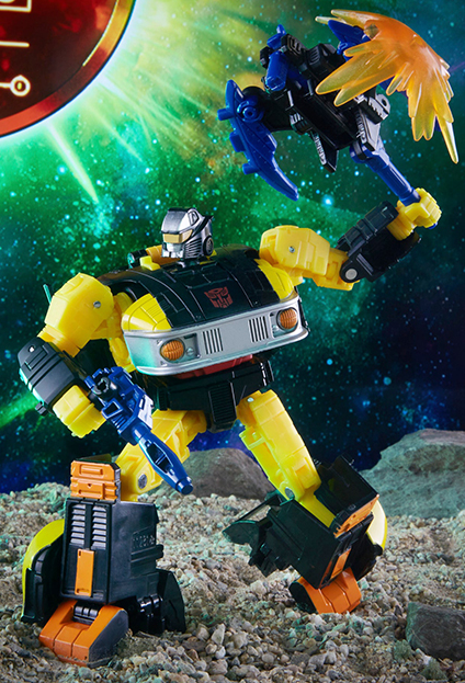 Autobot Jackpot with Sights | War for Cybertron Kingdom Transformers ...