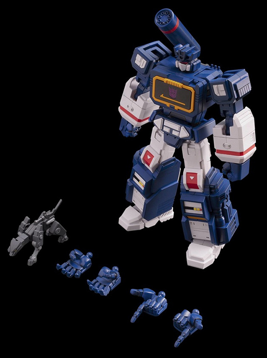 08 Soundwave | Flame Toys Furai Model Transformers Kit | Toygeek
