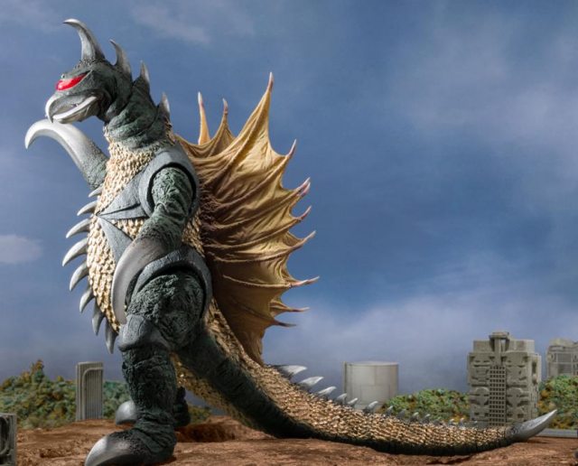 Gigan S.H.MonsterArts | Bandai Tamashii Nations | Godzilla Vs Gigan