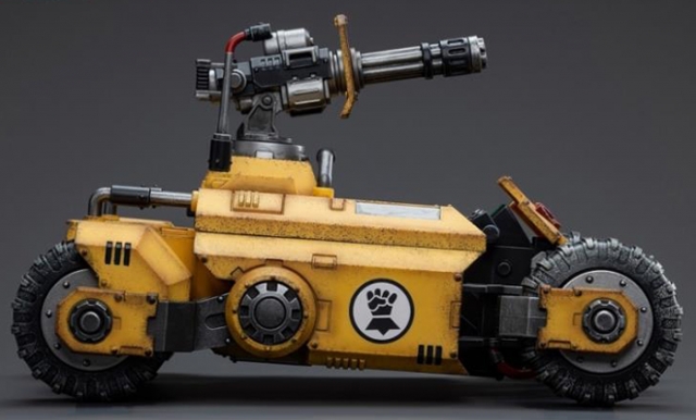 Imperial Fists Primaris Invader ATV | JoyToy Warhammer 40K Figure | Toygeek