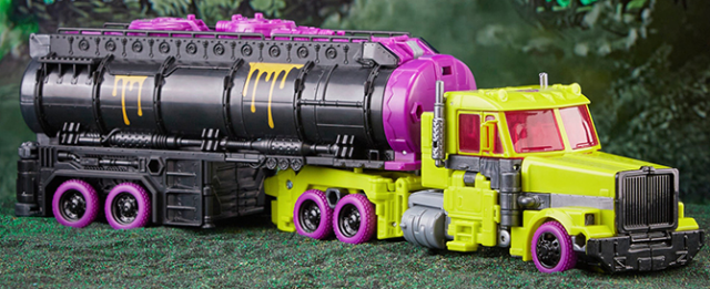 G2 Universe Toxitron | Transformers Legacy Figure by Hasbro | Toygeek