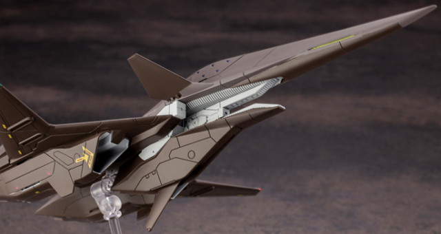 ADF-01 Modeler's Edition 1/144 Scale Model Kit | Ace Combat 7: Skies ...