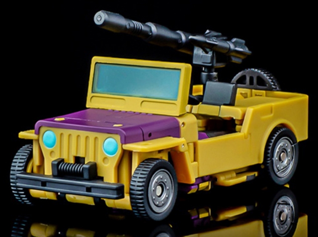 MS-B52 Arms Dealer Munitioner IDW Version | Magic Square