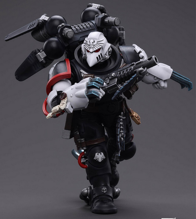 Raven Guard Chapter Master Kayvaan Shrike | JoyToy Warhammer 40K Figure ...