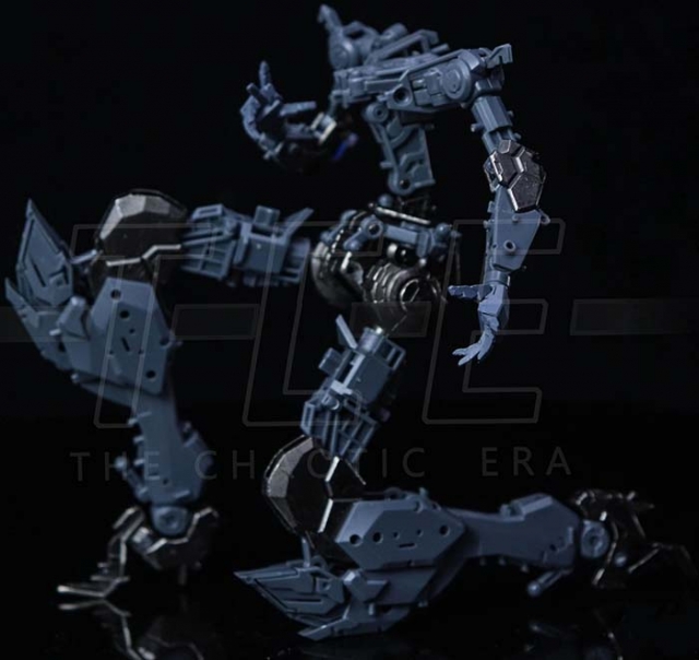 Galaxy 1/100 Scale Model Kit | The Chaotic Era