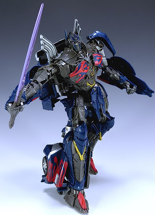 TLK-EX Dark Optimus Prime | The Last Knight Transformers Figure | Toygeek