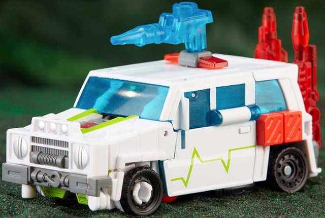 Medix Deluxe Class | Transformers: Legacy Evolution