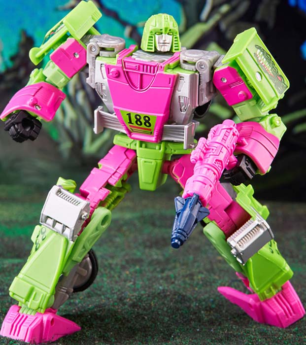 G2 Universe Autobot Mirage | Transformers Legacy Figure by Hasbro | Toygeek