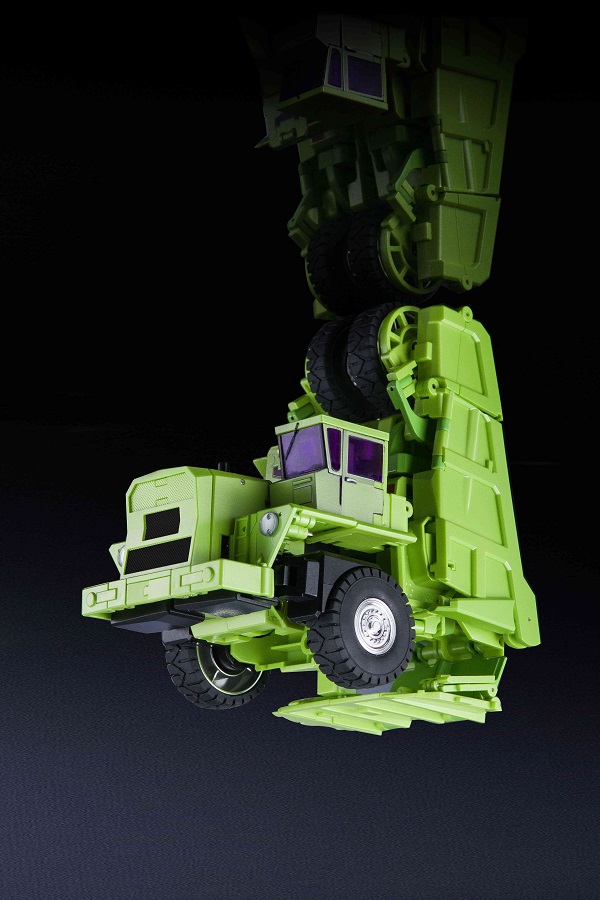 MX-46 Big Load | XTransbots 3rd Party MP-Scale Figure | Toygeek