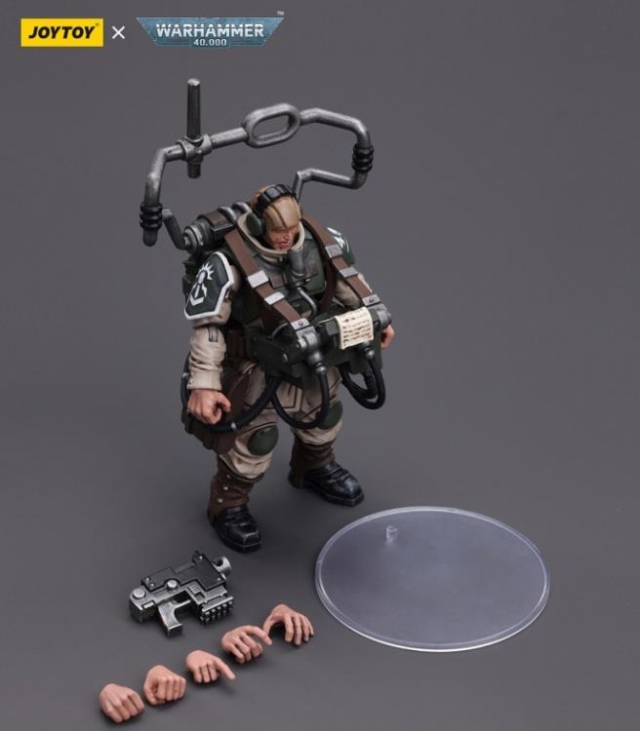 Astra Militarum Cadian Command Squad Veteran with Master Vox 1/18 Scale ...