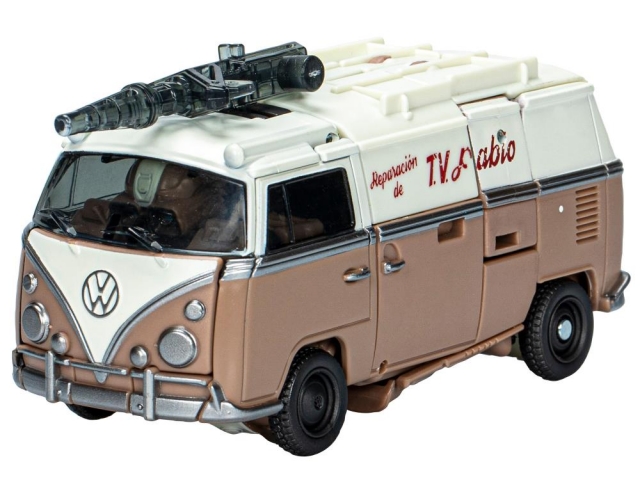 108 Wheeljack | Studio Series Transformers Figure | Toygeek