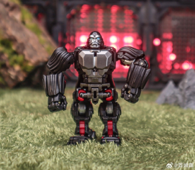 RT-01 Caesar | Robot Toys
