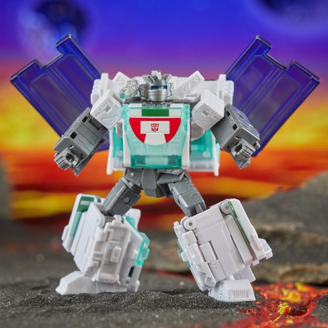 Origin Wheeljack Voyager Class | Transformers: Legacy United