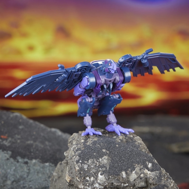 Star Raider Filch Deluxe Class | Transformers: Legacy United