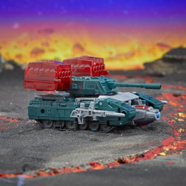 Overcharge | Transformers Legacy Figure by Hasbro | Toygeek